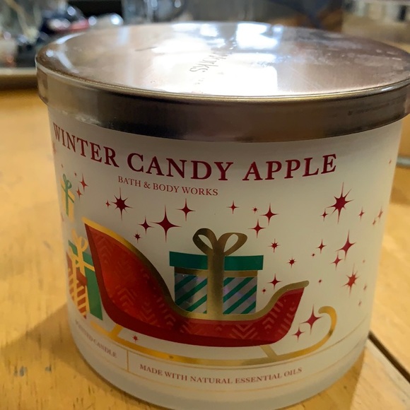 Bath & Body Works | Accents | Winter Candy Apple | Poshmark